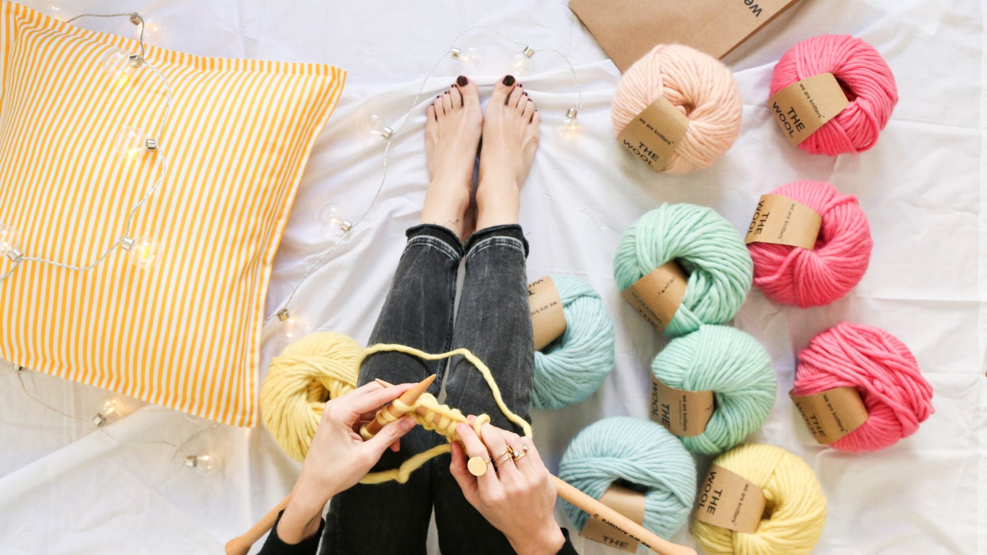 We Are Knitters: craft your joy with yarn and easy and advanced patter